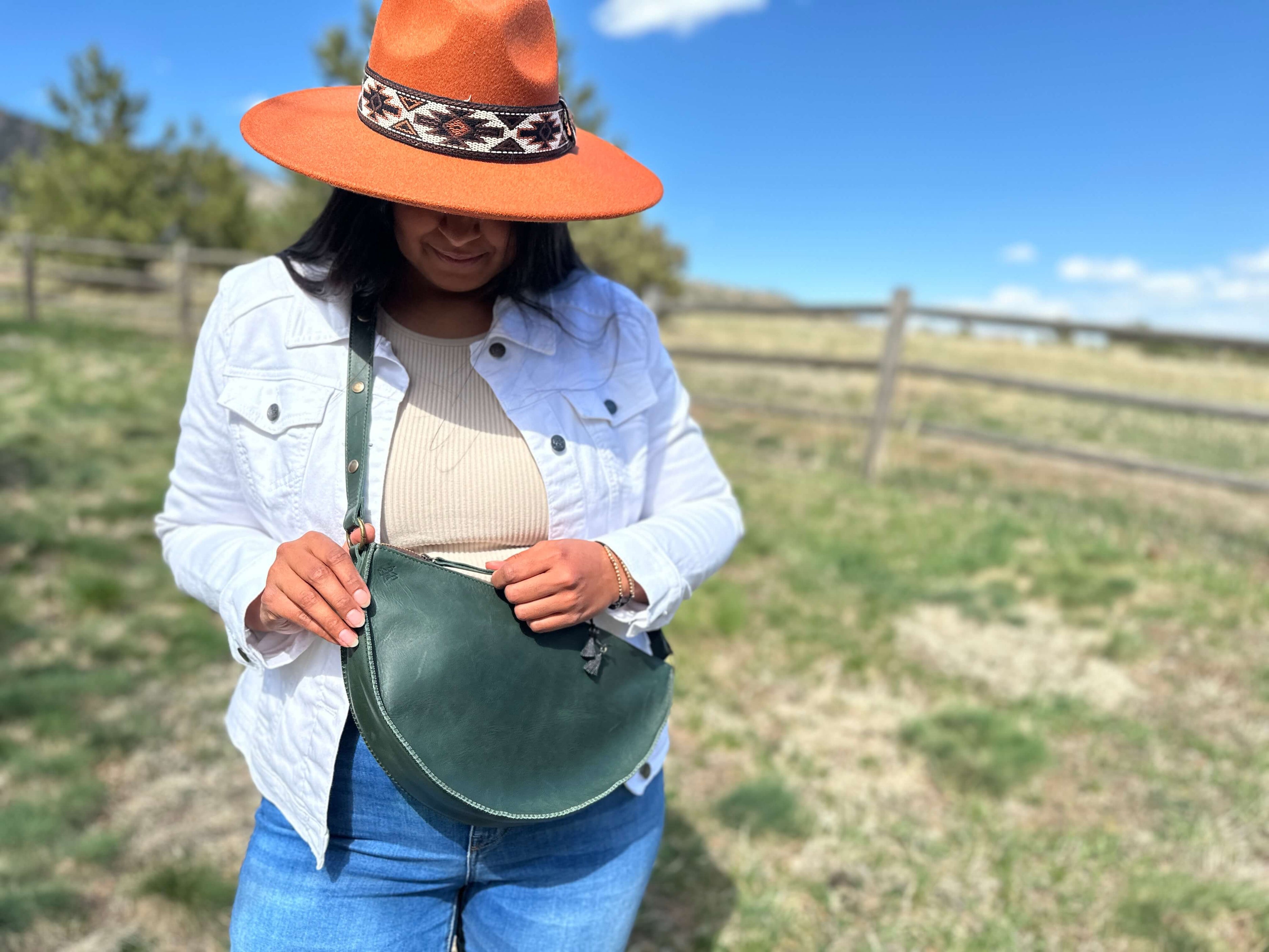 Handcrafted Leather Bags and Wallets | Lyons Leather Co.