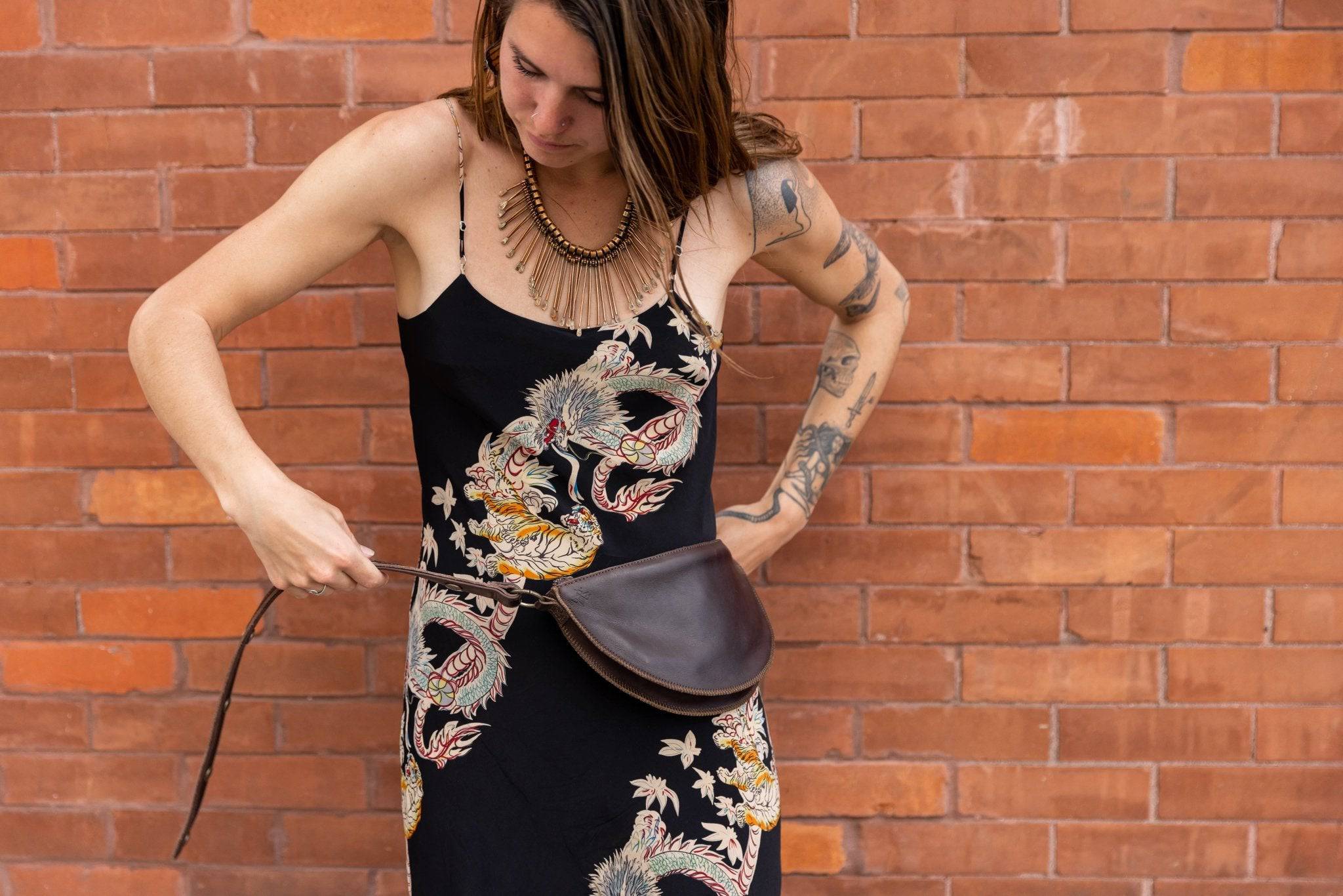 Espresso Bee | Convertible Crossbody | Lyons Leather Co.